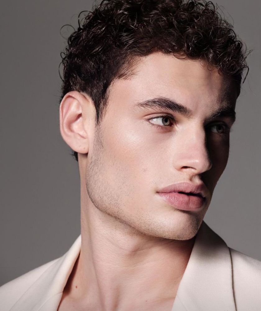 ALEX MODEL - MEN