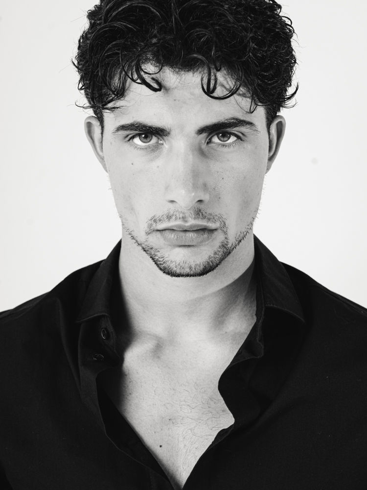 ALEX MODEL - MEN